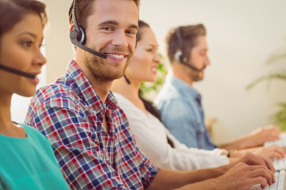 Advantages of a Customer Contact Center | BWStewart.com
